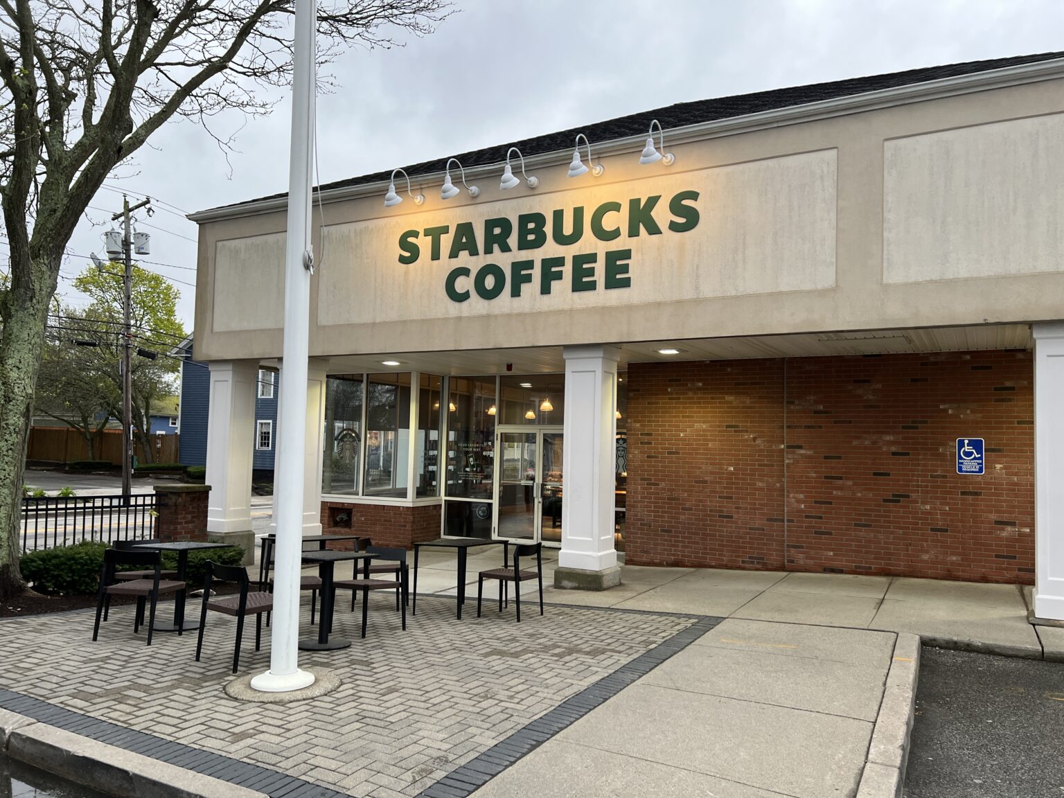 Moby Coffee Shop: Dumb Ass Stupid Management - Alan Weiss, PhD